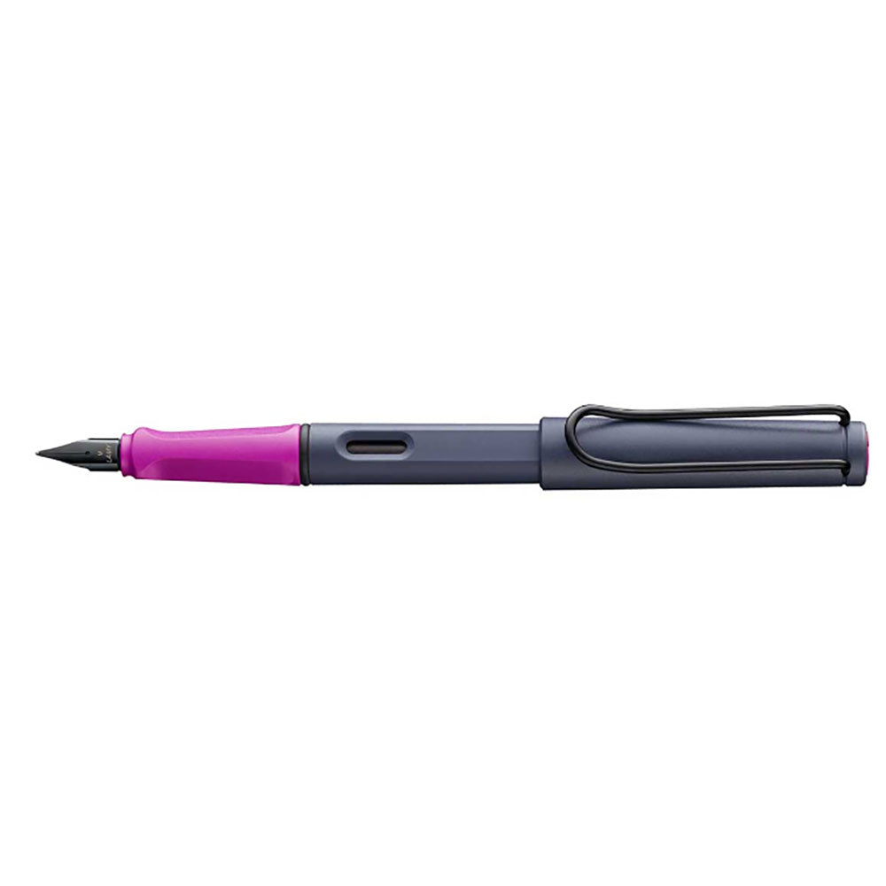 Pre Owned Lamy Safari Pink Cliff Fountain Pen Medium – PensAndPencils.Net